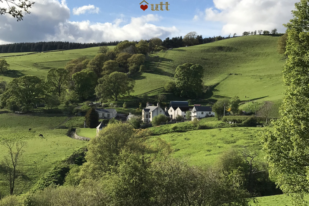 *Newydd/ NEW - Y Becws - Under the Thatch - Eryri / snowdonia