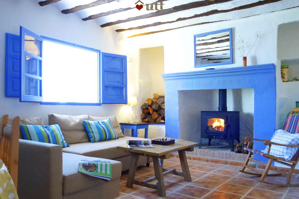 Casa Azul, Andalucia - Under the Thatch - In the sun