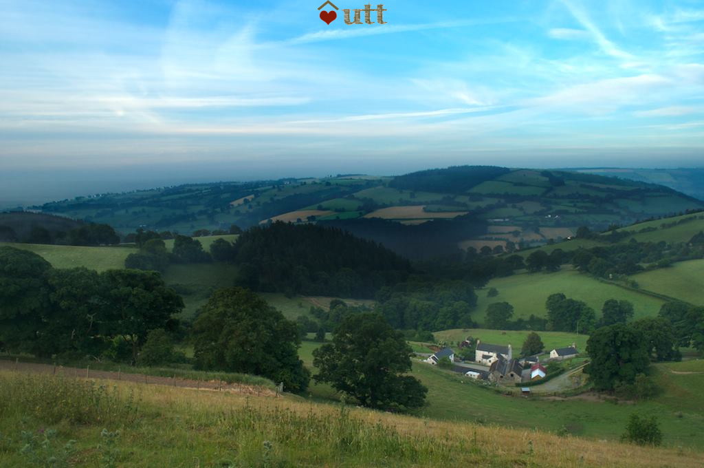 *Newydd/ NEW - Y Becws - Under the Thatch - Eryri / snowdonia