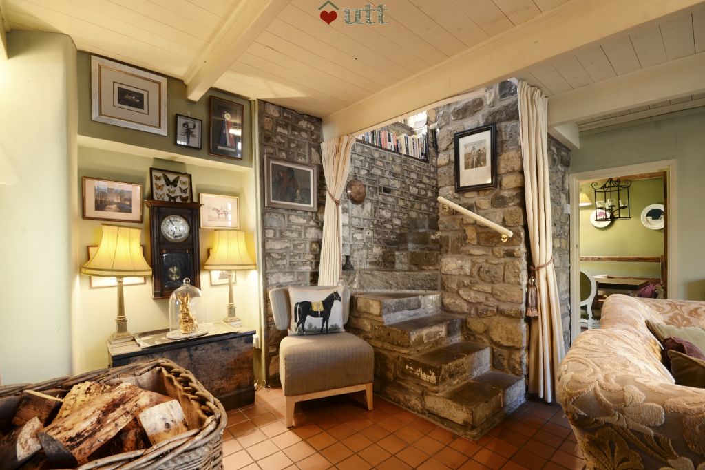 Bwthyn Rhosyn - Under the Thatch - Dog-friendly